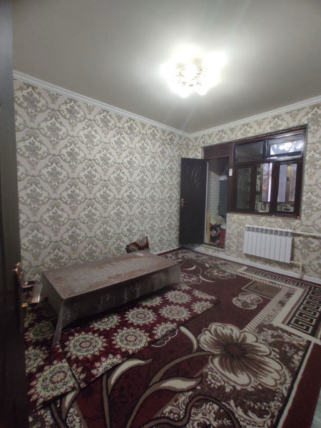 Чиланзар 7 2в3/4/4 срочно продаю возле бассейна