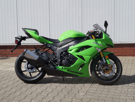 Kawasaki Ninja ZX-6R под заказ из Германии
