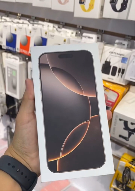 iPhone 16 pro max new