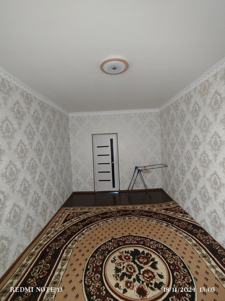 Srochniy ijaraga beriladi oqtepa Krug Qizlarga yoki oilaga
