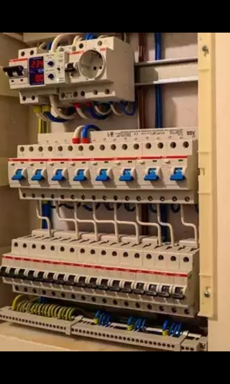 Usluga elektrika