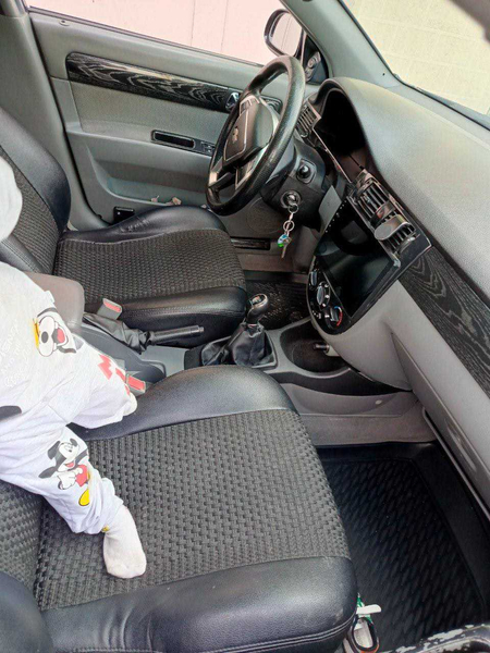 Срочно продам Lacetti