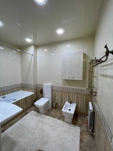 Metro Oybek New building 4 rooms new euro 205m2.cafe The Irish Pub