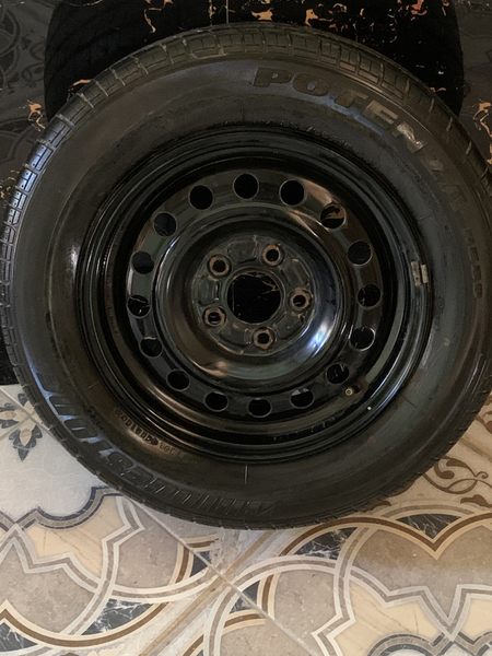 СРОЧНО!!! R15 Диска балон сотилади. 4 шт