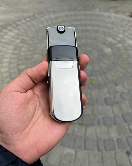 Nokia 8800 | Original Yengi Classic Silver Edition