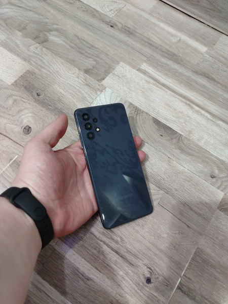 Honor 90 Lite. Redmi 13c. Samsung A32.