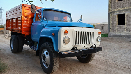 Gaz 53 samansval sotiladi