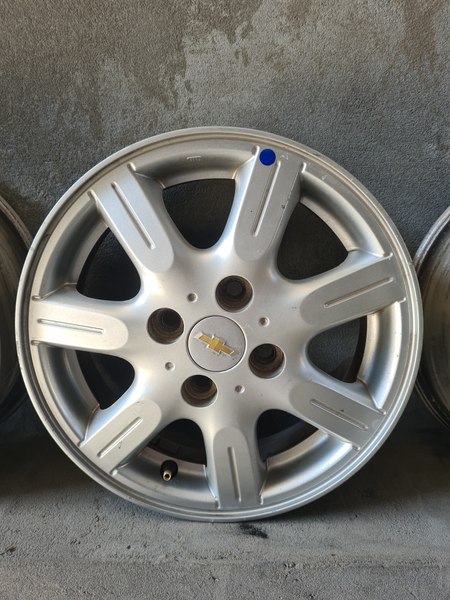 Spark diska 14 sotiladi