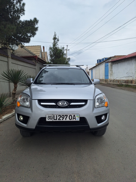 Продаётся kia sportage в хорошем состоянии