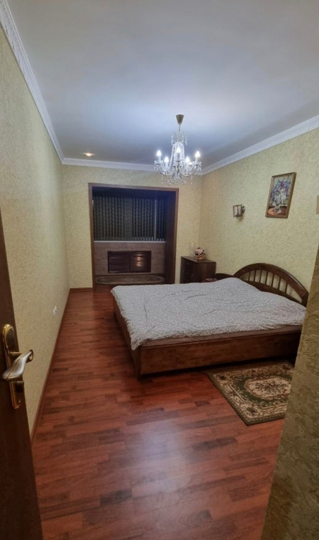 ЦУм метро Космонавтов Сдаётся 2х комнотная