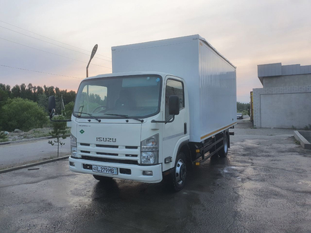 Исузу синжи метан газ 150 таликдан 2 та балонлари зур холатда 27 куб