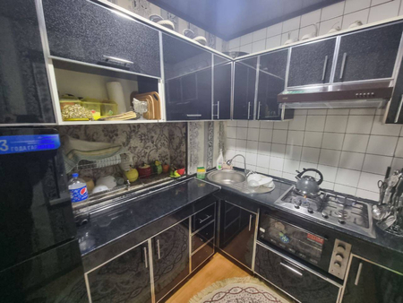 Navoi mavzesi 28 domda kvartira zudlik bilan sotilad