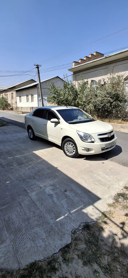 Cobalt sotiladi 2013