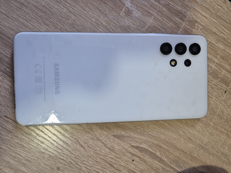 Samsung  A. 32.  64. Г