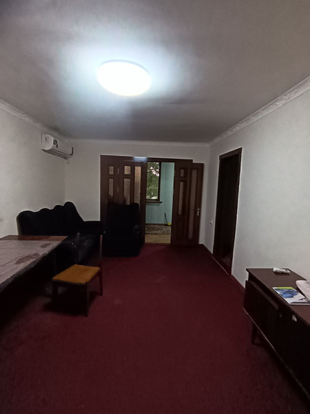 Kvartira 2xonali viloyat soliqni ro’parasida faqat oila qo’yaman