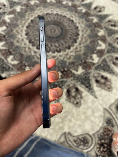 Iphone 12 64 gb yaxsh