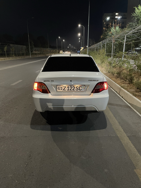 Srochna nexia 2 1.6 dons  sotiladi kraska top toza probef xalol