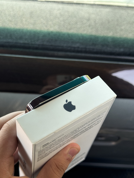 Iphone 14 pro max 733$