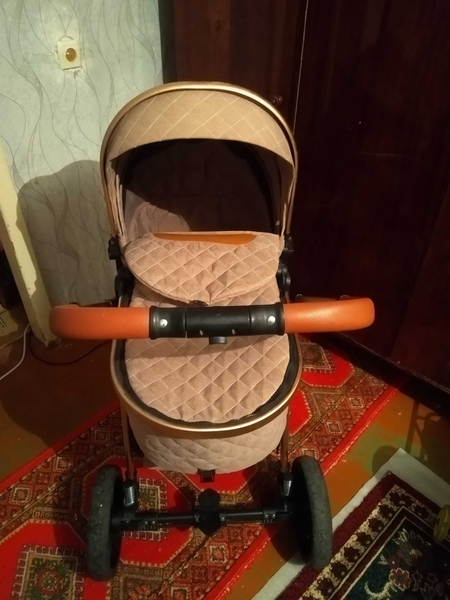 Продаю детскую коляску дёшево!!!