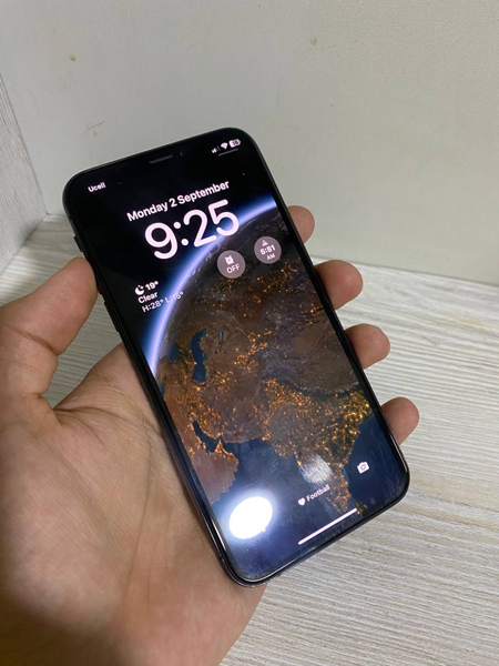 Iphone XS + Smart watch(Pepsi watch)
