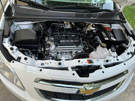 Cobolt avtomat 4 pozitsiya optima plus oq rang salonda turipti yangi