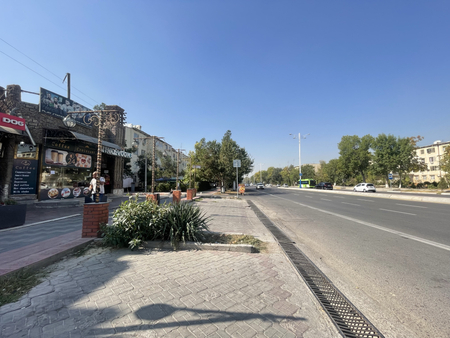 Сдается в аренду помещение вдоль дороги 140м2 Сагдиана терраса