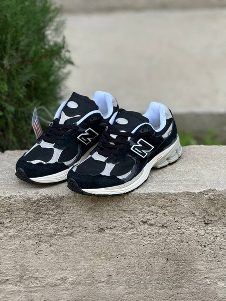 New balance 2002 R