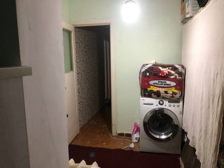 Продам 2/2/5 Чиланзар 23. Балкон 2х6
