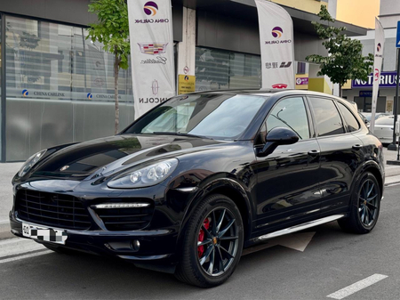 Porsche Cayenne GTS 2013