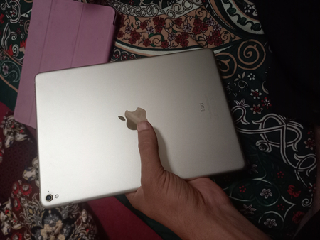 Ipad 9.7 32 gb yangidek