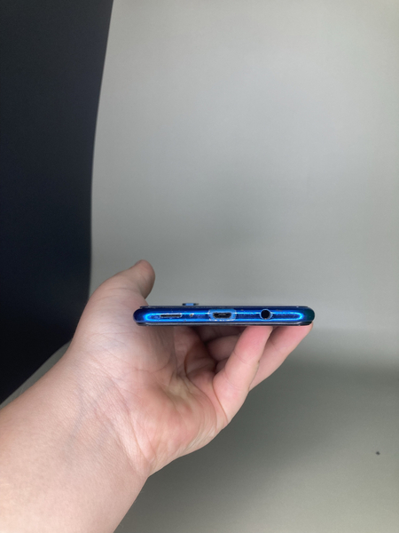 Samsung a7 64gb holati ideal