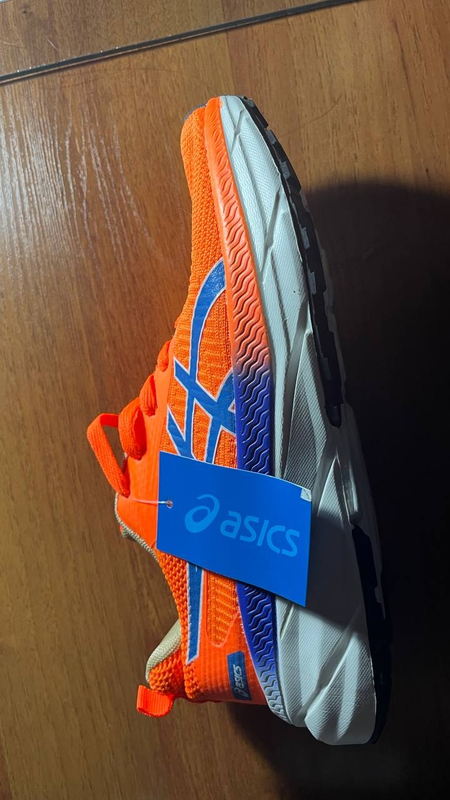 ASICS   кроссовки