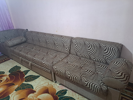 Ugolok divan , sifati yaxshi
