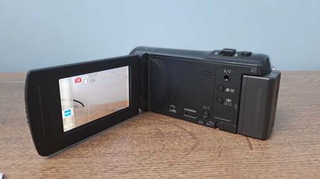 Видеокамера Panasonic HC-V230M