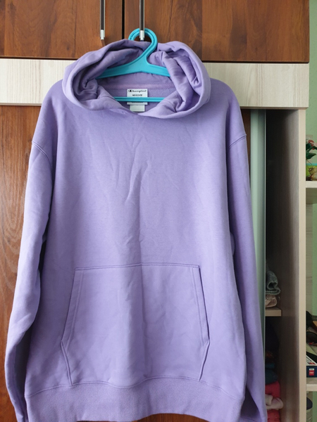 Продается мпортивный костюм champion