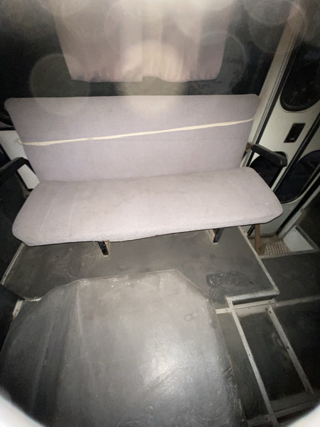 aftobus sotladi dakumetda muamo bor yuradi salarka