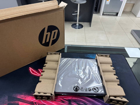 Hp Laptop AMD RYZEN 5 7-seriya Operativka:8GB DDR5 SSD:256GB M2 NVME