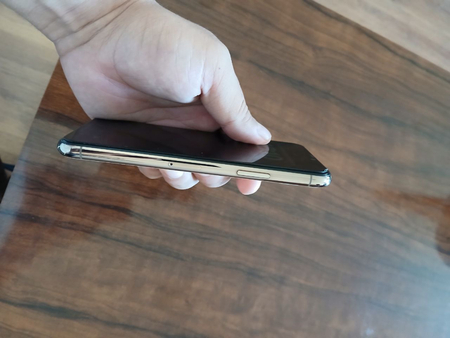 Iphone 11 pro.