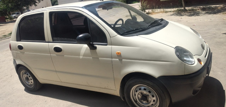 Matiz moshinasi haydashga tayyor
