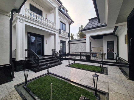 V3151 ПРОДАЕТСЯ ДОМ Никитина 4 соток 4 этажный есть бассейн