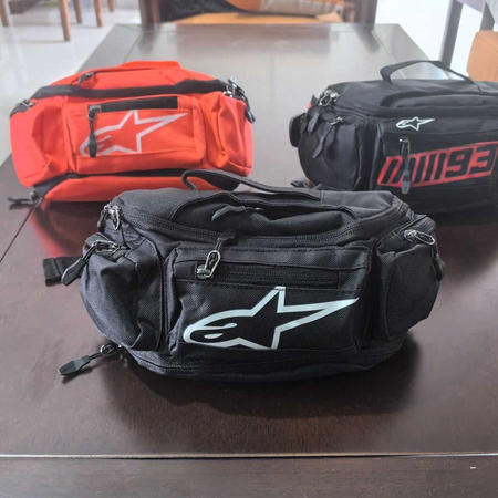 Moto sumka bolar VA qizlaga