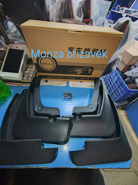 Monza brizgavik narxi 320000 va Lasetti stoyka oʻrta narxi 340000
