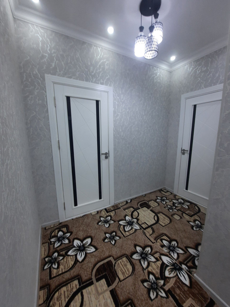 Срочно продаётся 2х комнотная квартира. Фрунзе. Мансард.50м2.новат рес