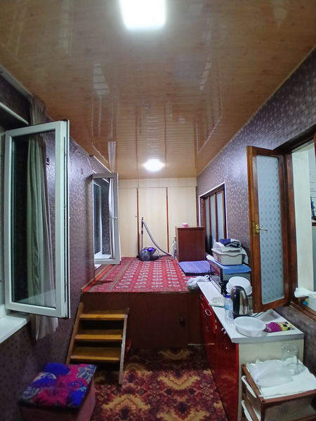 2 xonalinuy sotiladi