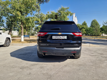 Продам Traverse 2020