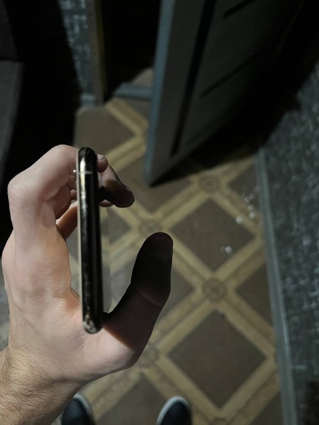 iPhone Xs ideal holatda