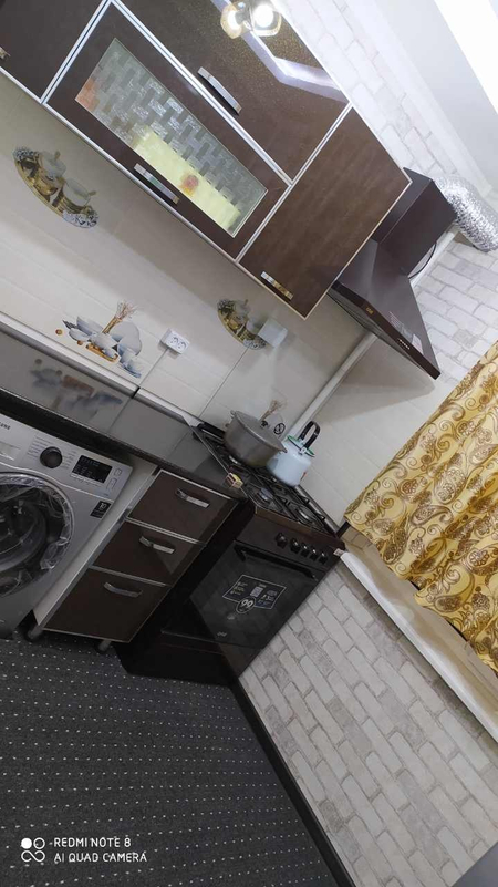 Срочный аренда квартира фархатиский базар рядом 500$