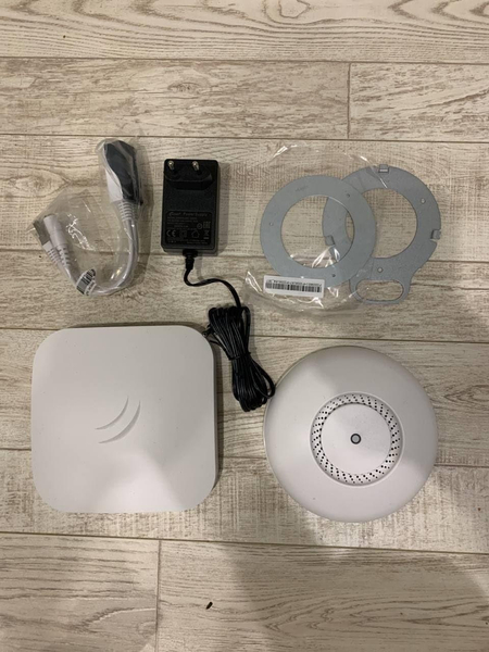 MIKROTIK CAP AC (модель RBcAPGi-5acD2nD)