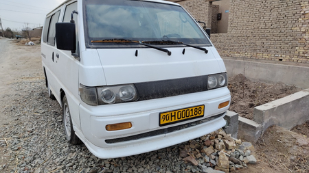 mitsubishi Metanda 1993yil