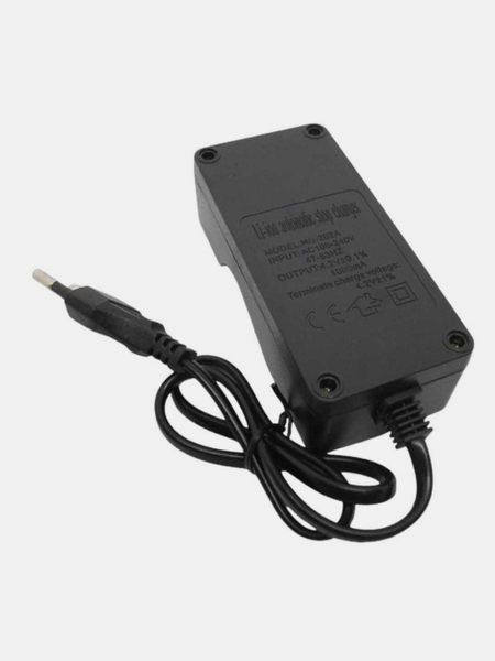 Продается оптом зарядка для батареек 18650 2x 3.7 v
